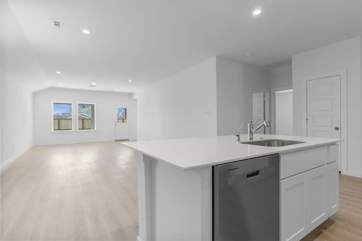 9130 Sunset Marina Way, Iowa Colony, TX 77583 Property for sale