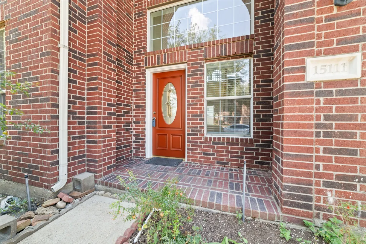 15111 Snow Hill Court, Sugar Land, TX 77498 Property for sale