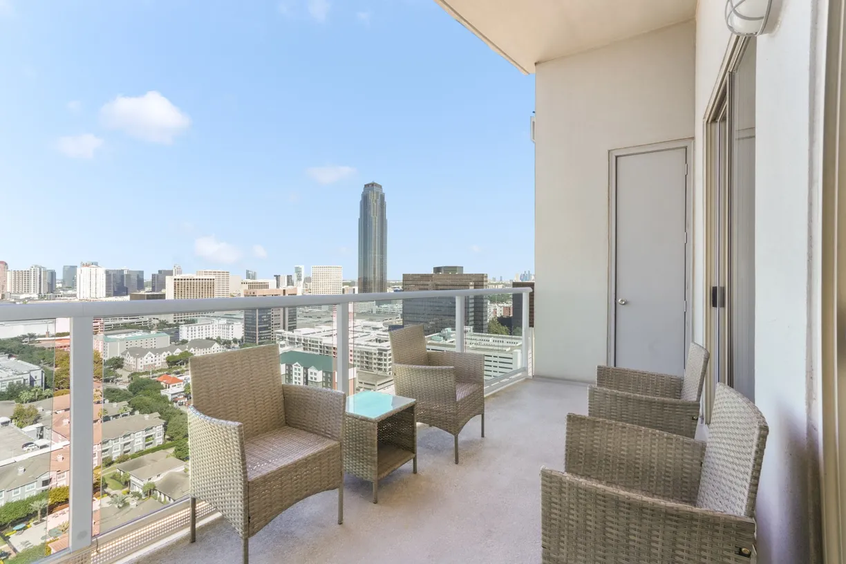 3388 Sage Road #2102, Houston, TX 77056 Property for sale