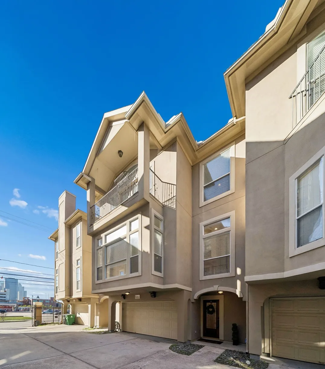 1304 Dart Street #E, Houston, TX 77007 Property for sale