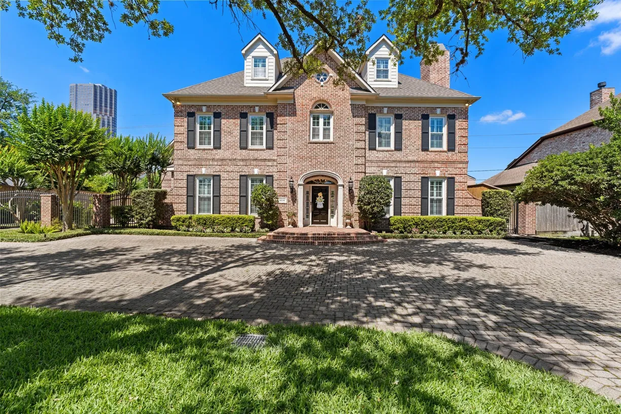 1434 Chimney Rock Road, Houston, TX 77056 Property for sale