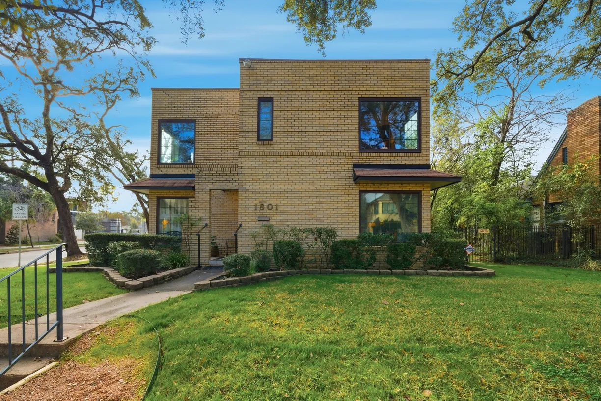 4610 Woodhead Street, Houston, TX 77098 Property for sale