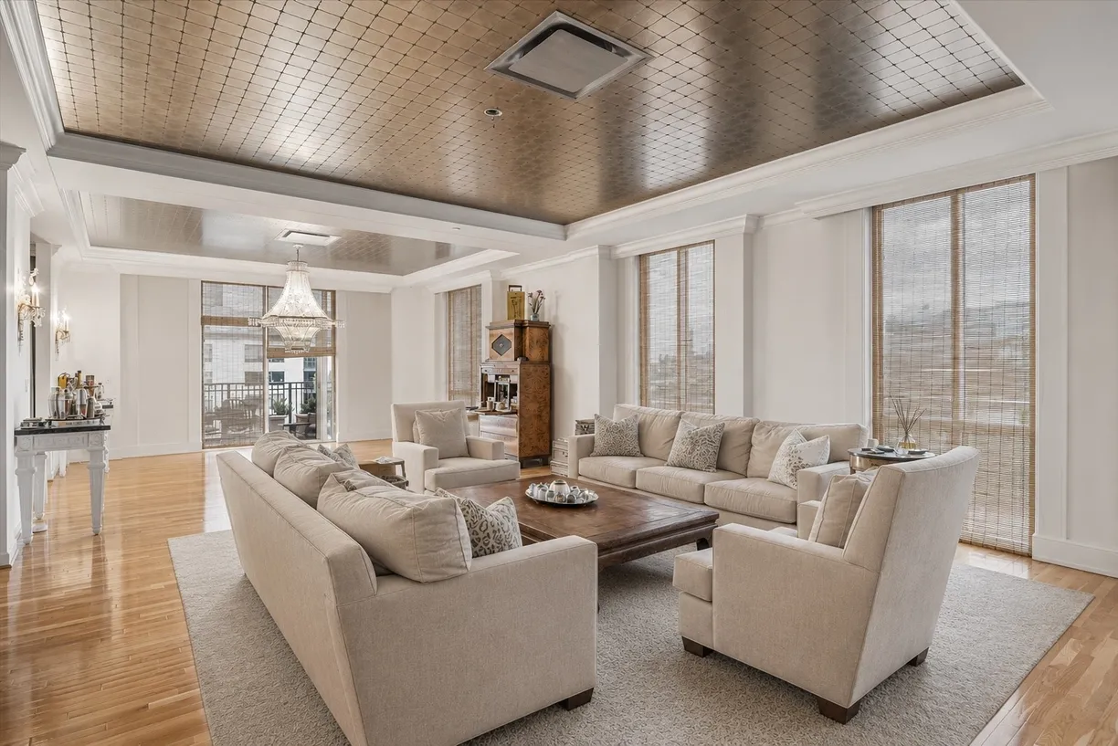 511 S Post Oak Lane #6D, Houston, TX 77056 Property for sale