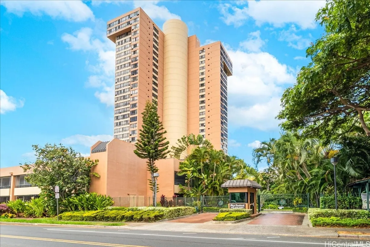 5333 Likini Street #1110, Honolulu, HI 96818 Property for sale