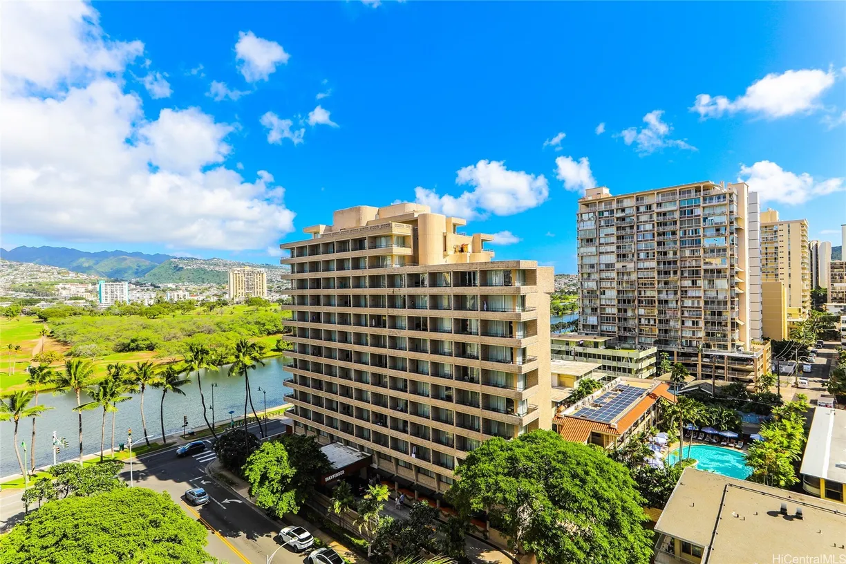 444 Kanekapolei Street #1002, Honolulu, HI 96815 Property for sale