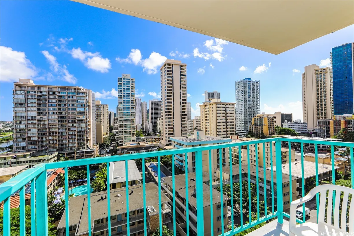 444 Kanekapolei Street #1002, Honolulu, HI 96815 Property for sale