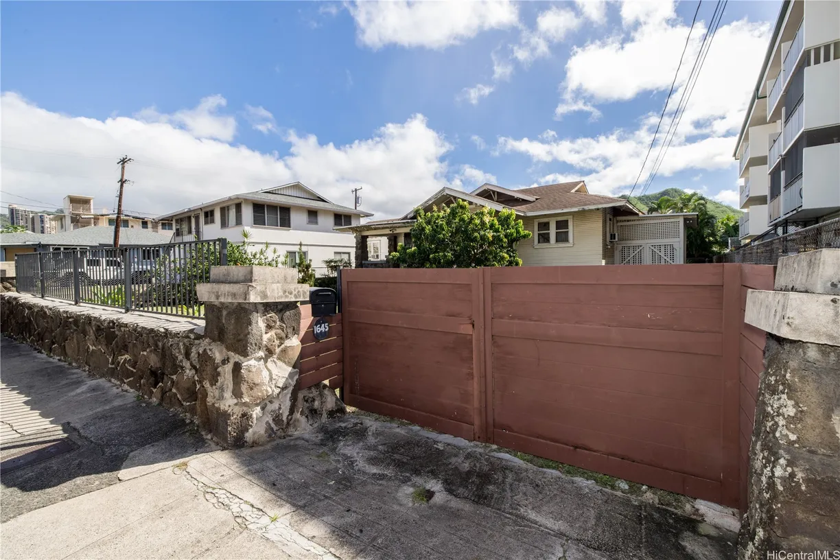 1645 Nuuanu Avenue, Honolulu, HI 96817 Property for sale