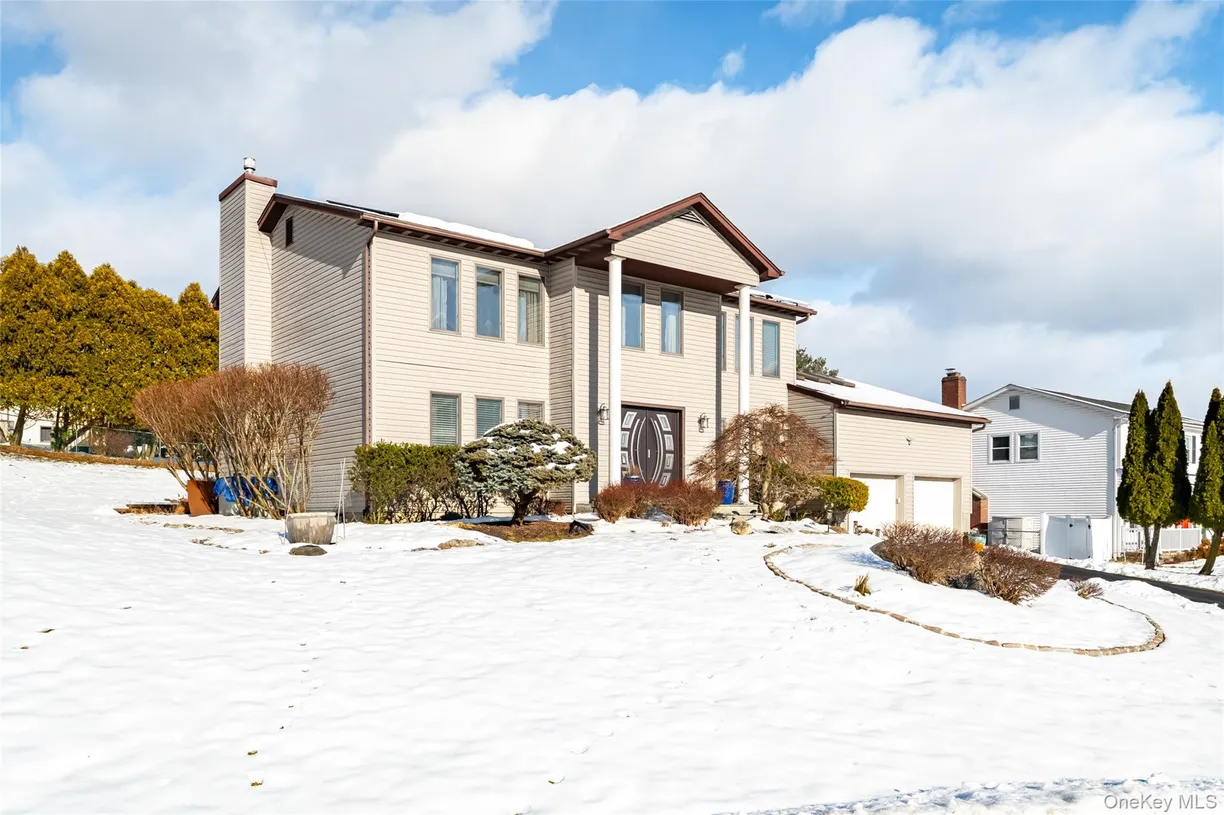 8 Lynch Court, Garnerville, NY 10923 Property for sale