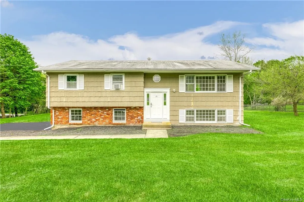 23 Astor Place, Monsey, NY 10952 Property for rent