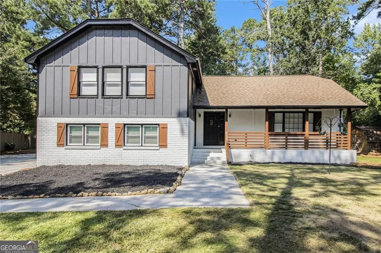 2180 E Chester Circle SE, Conyers, GA 30013 Property for sale