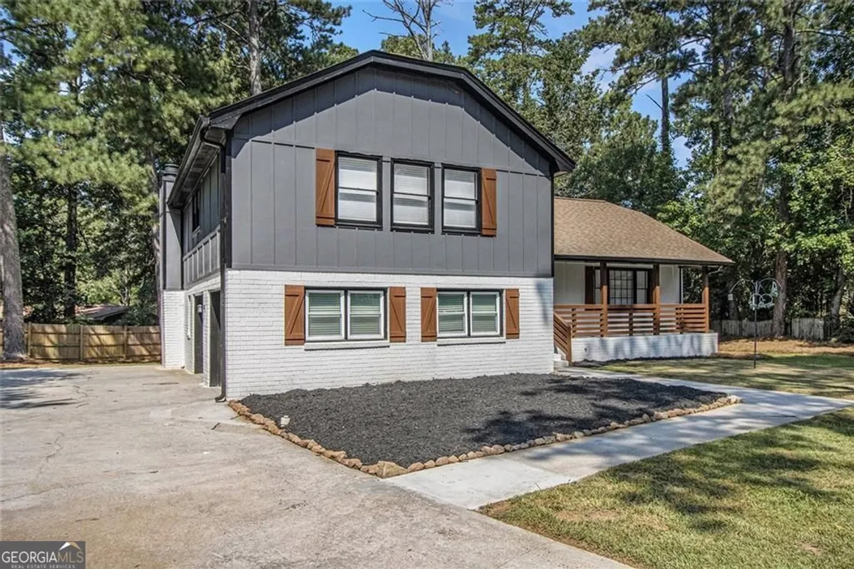 2180 E Chester Circle SE, Conyers, GA 30013 Property for sale