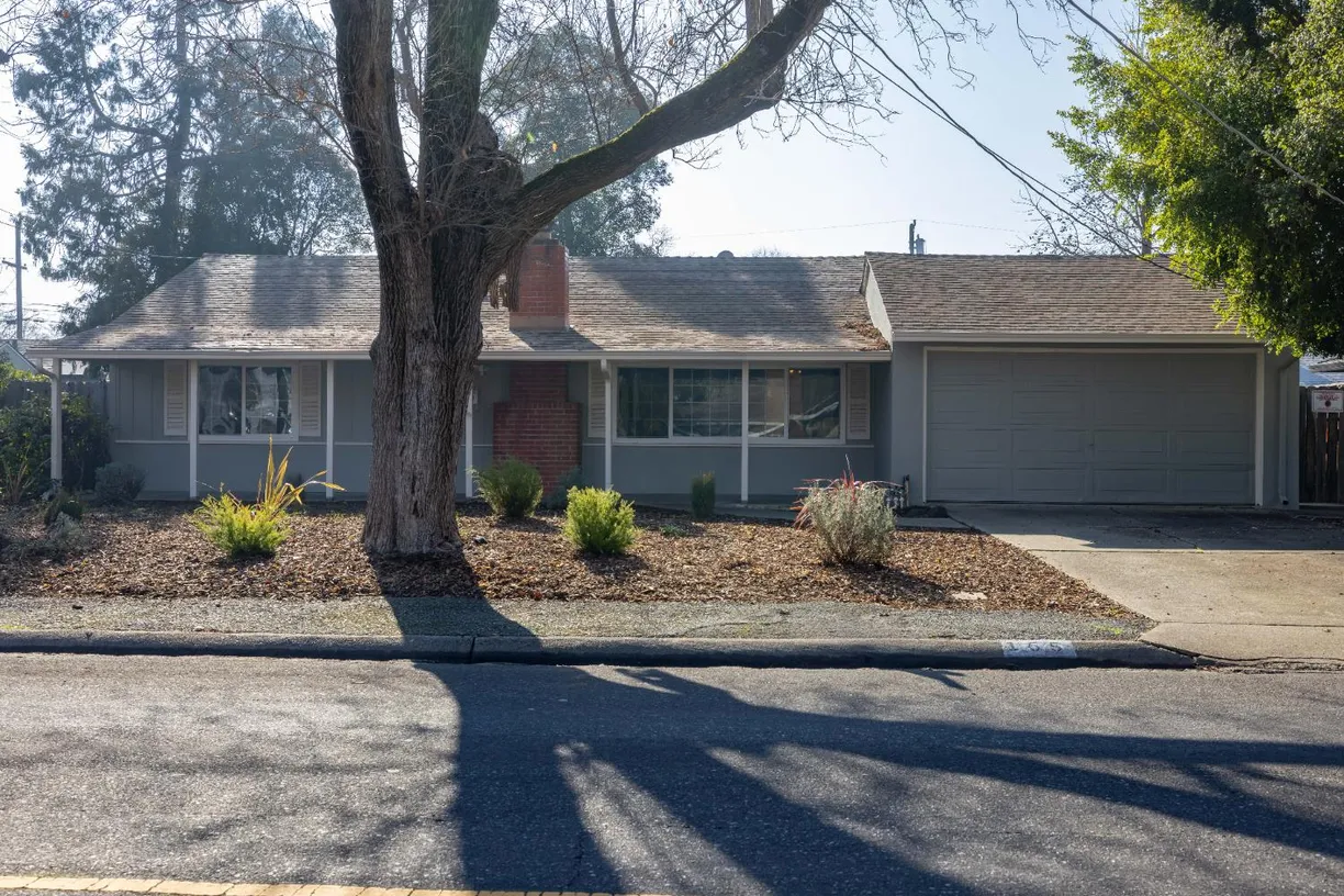 Doray, Pleasant Hill, CA 94523 Property for sale