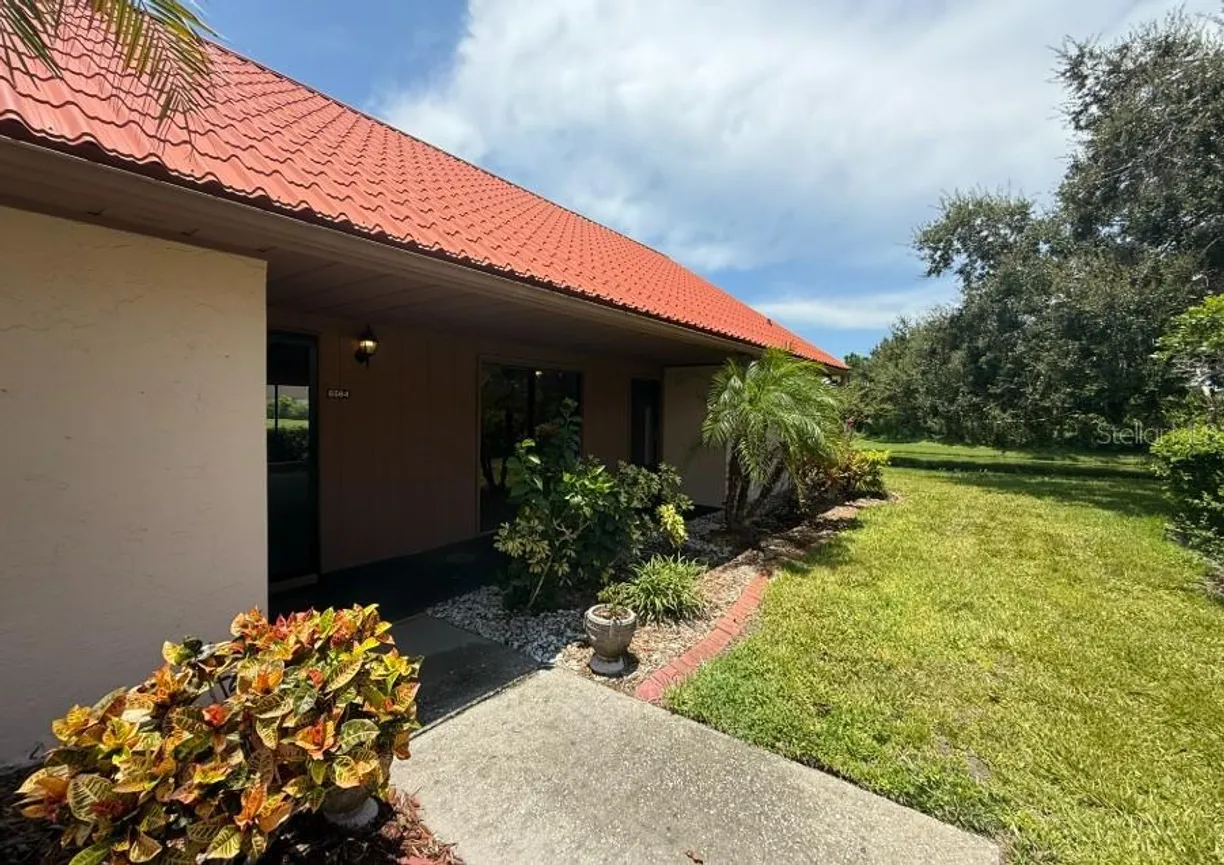 6564 DRAW LANE #102, SARASOTA, FL 34238 Property for sale
