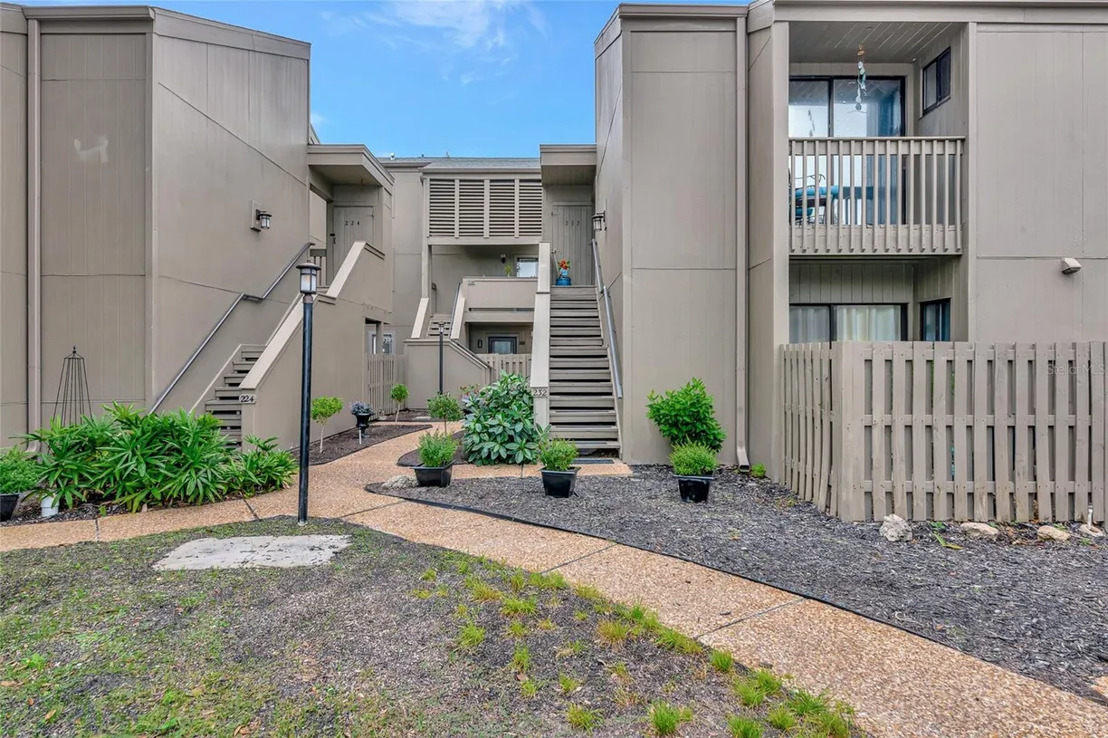 232 WOODLAND DRIVE #232, OSPREY, FL 34229 Property for sale
