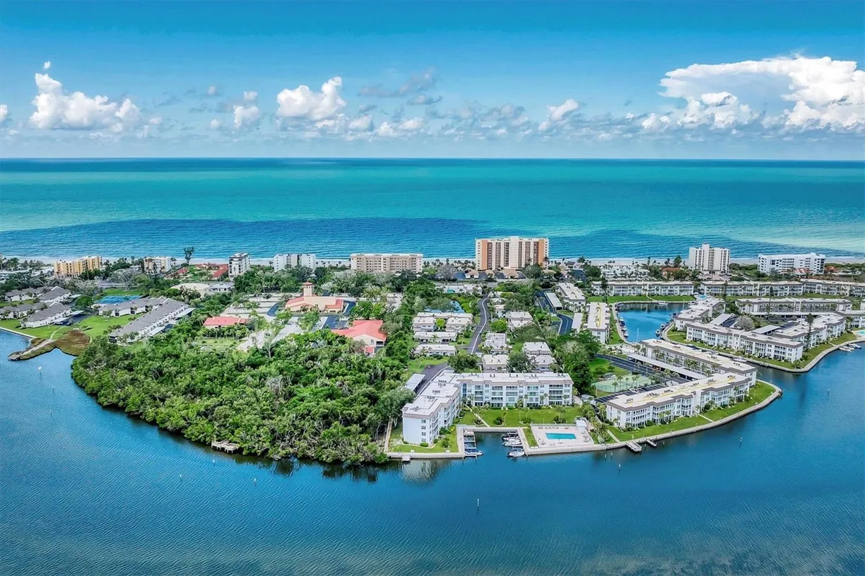 534 SUTTON PLACE #534, LONGBOAT KEY, FL 34228 Property for sale