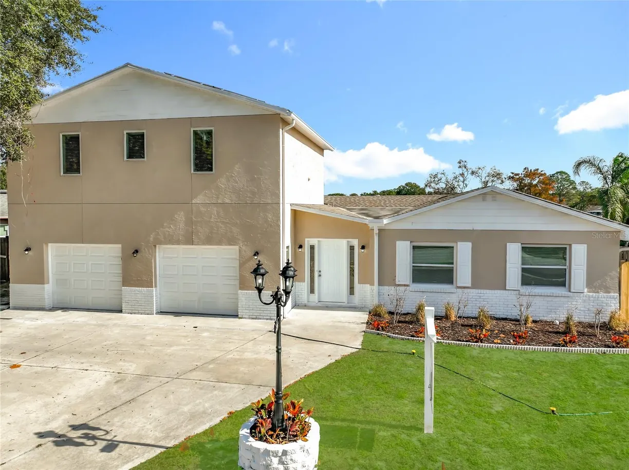 1236 RUSSELL DRIVE, OCOEE, FL 34761 Property for sale