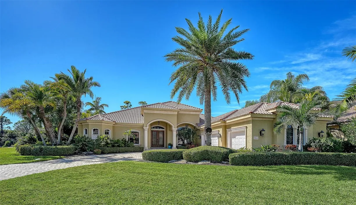 8864 ENCLAVE COURT, SARASOTA, FL 34238 Property for sale