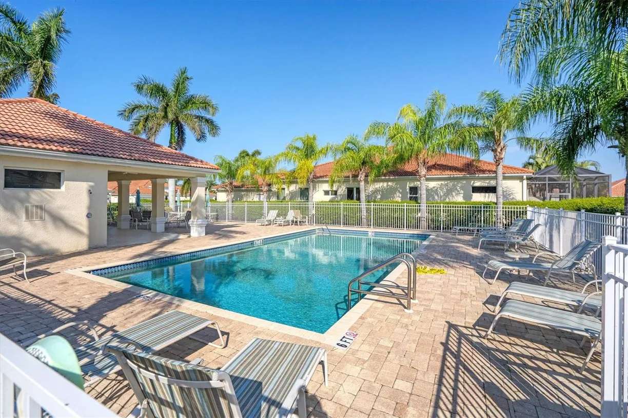 10810 LERWICK CIRCLE, ENGLEWOOD, FL 34223 Property for sale