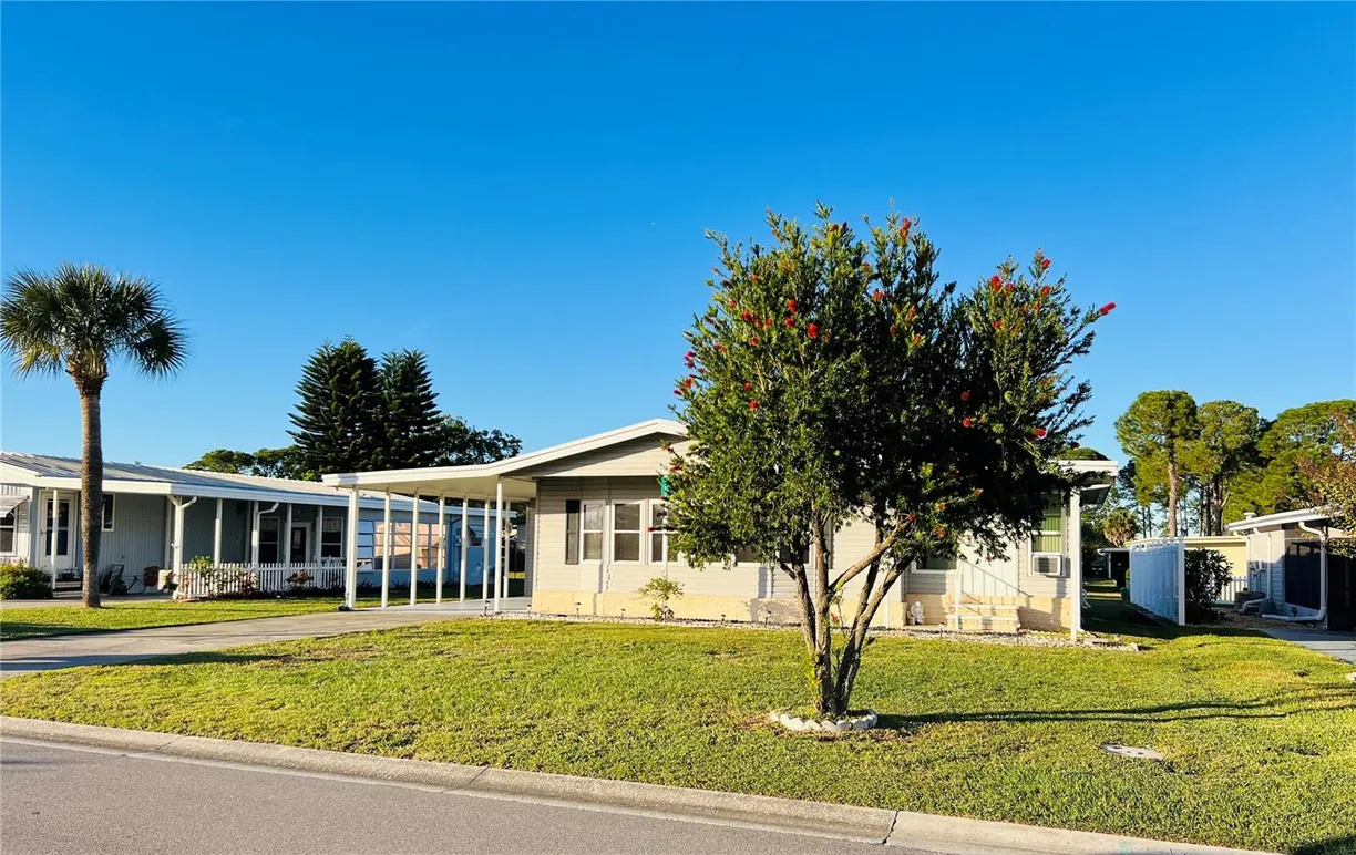 1565 APACHE CIRCLE, TAVARES, FL 32778 Property for sale