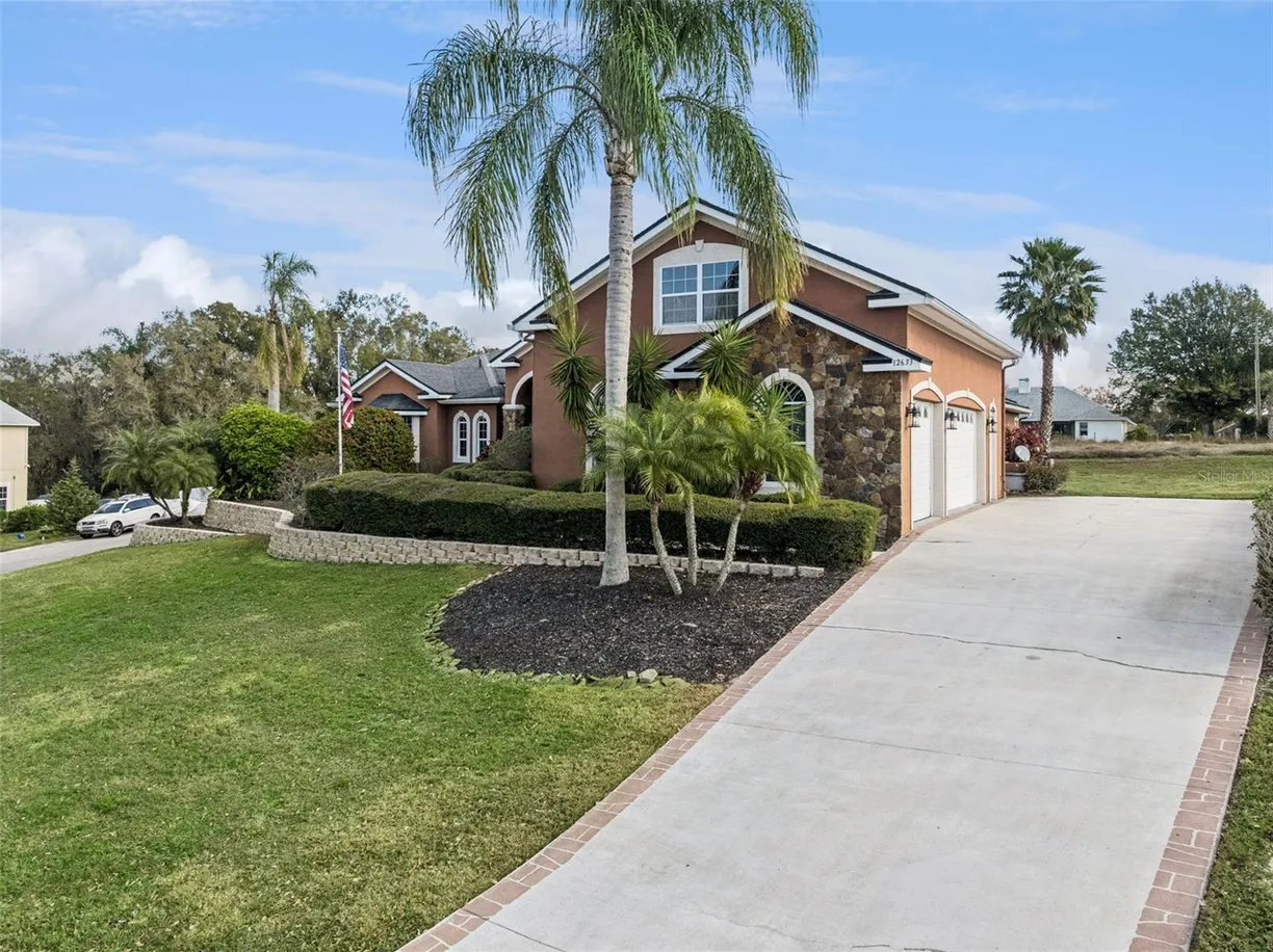 12633 CROWN POINT CIRCLE, CLERMONT, FL 34711 Property for sale