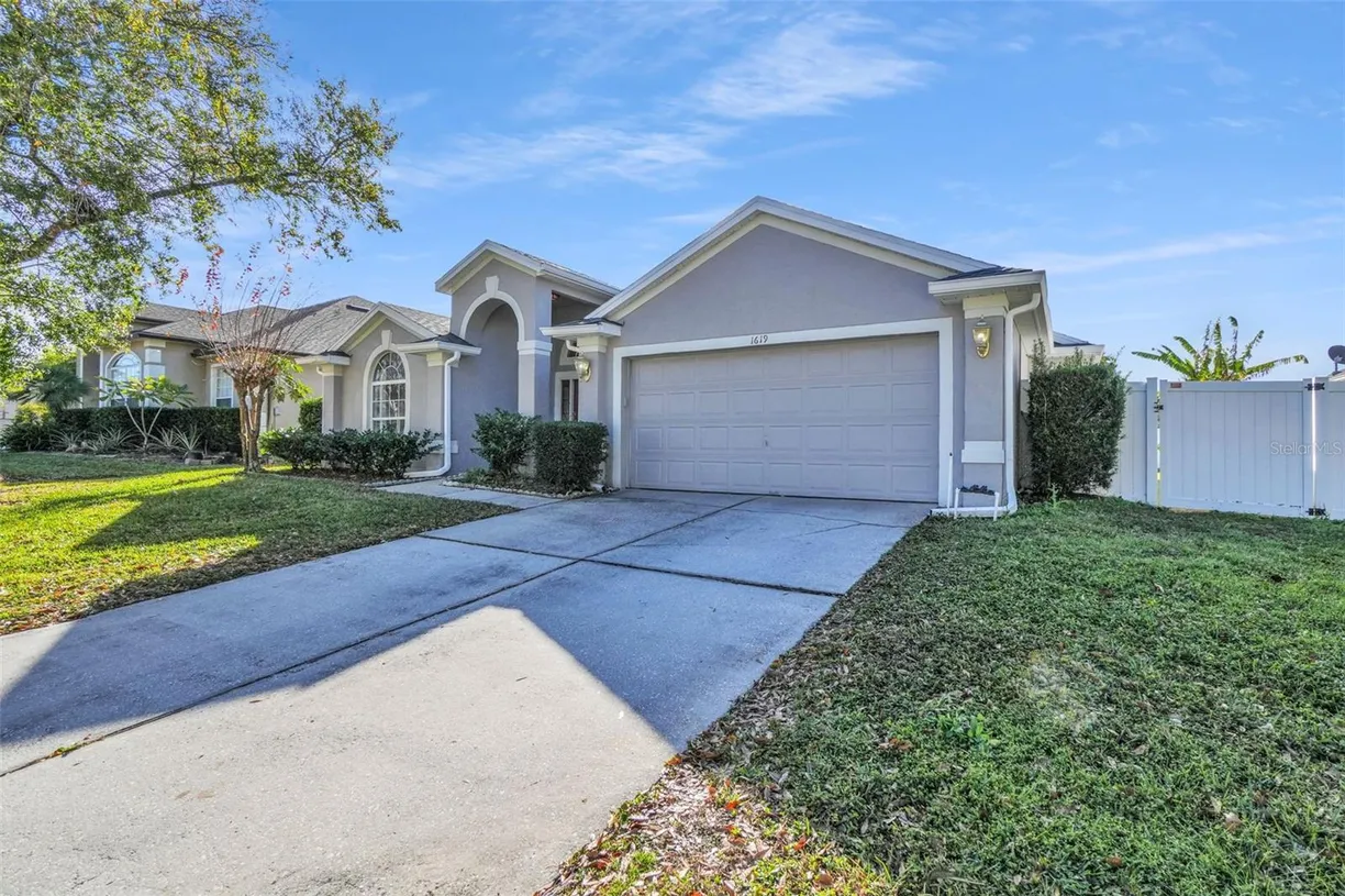 1619 RIVER BIRCH AVENUE, OVIEDO, FL 32765 Property for sale