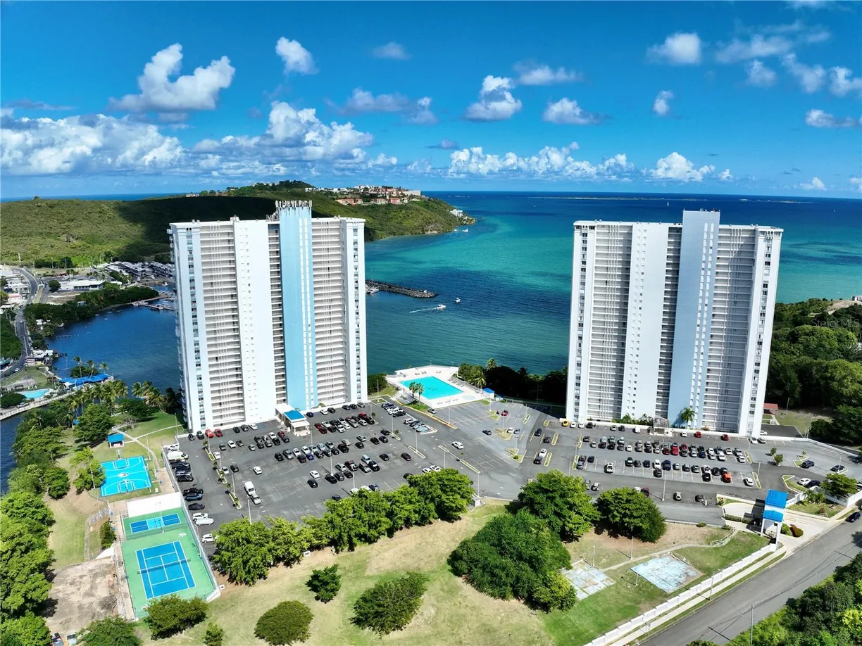 DOS MARINAS 4 #403, FAJARDO, PR 00738 Property for sale