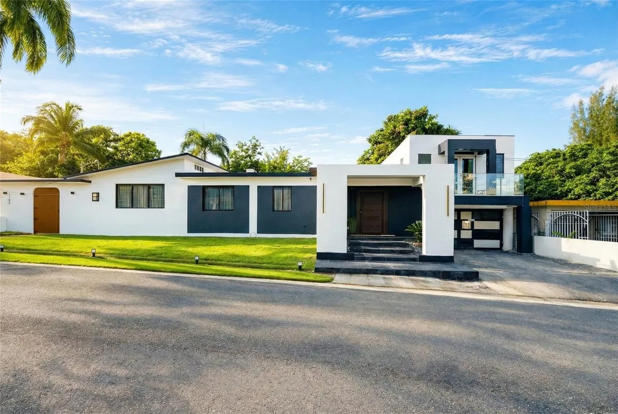 17 COLINAS DEL YUNQUE DEV. #G-33, RIO GRANDE, PR 00745 Property for sale