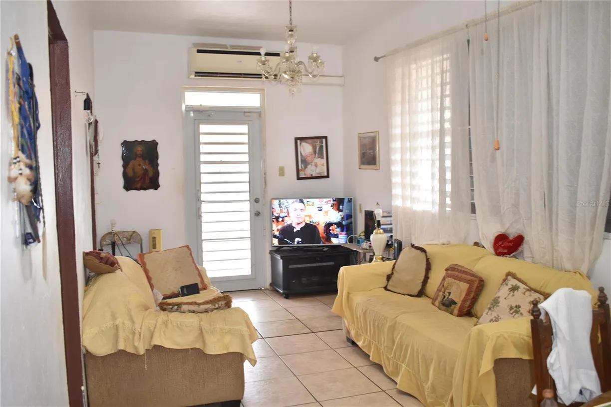 19 5 DE OCTUBRE, SANTA ISABEL, PR 00757 Property for sale