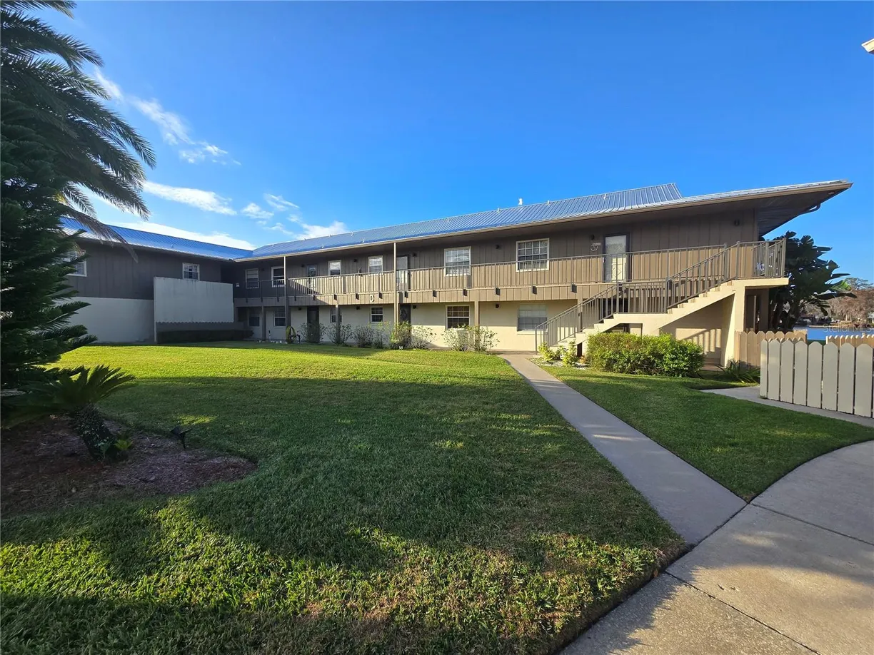 1640 JUNO TRAIL #103C, ASTOR, FL 32102 Property for sale