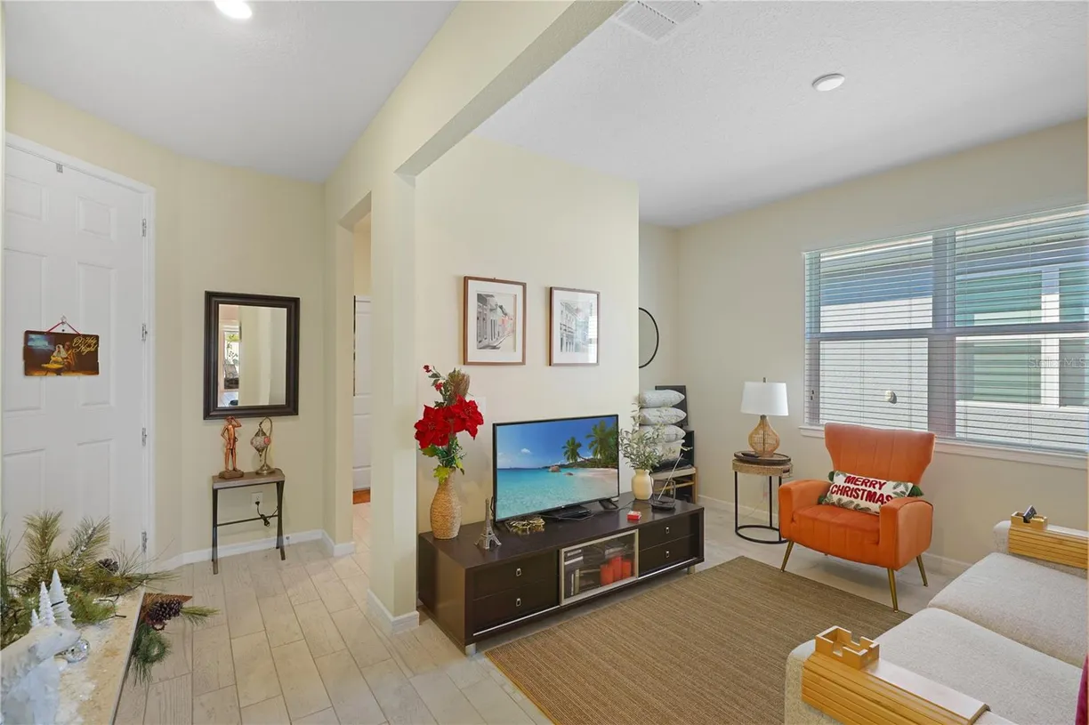 1881 SPRING SHOWER CIRCLE, KISSIMMEE, FL 34744 Property for sale