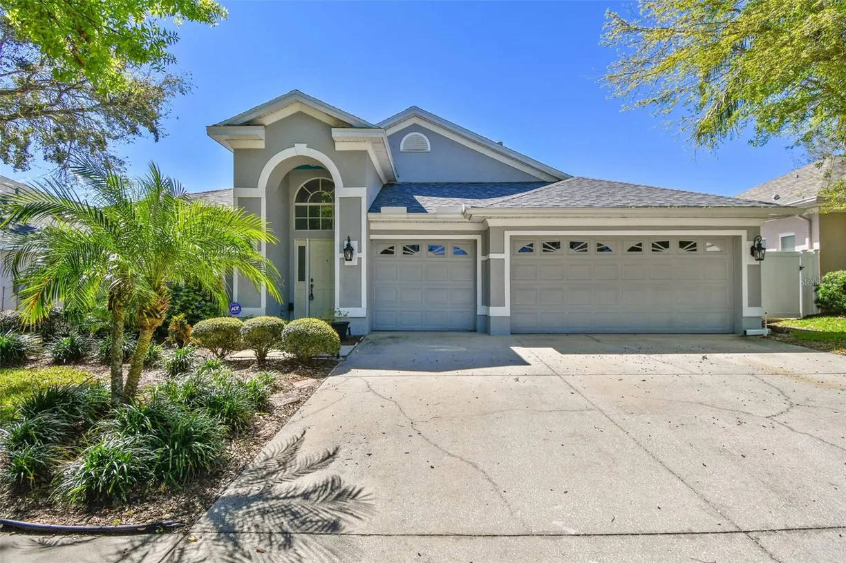 1210 PARADISE LAKE DRIVE, TARPON SPRINGS, FL 34689 Property for sale
