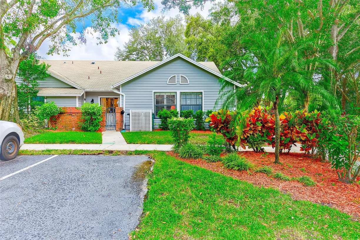 2728 BENTLEY DRIVE, PALM HARBOR, FL 34684 Property for sale