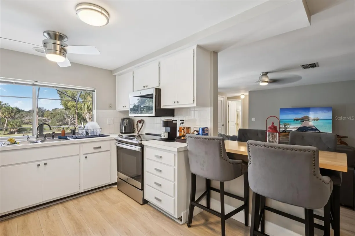 8301 VALLEY STREAM LANE, HUDSON, FL 34667 Property for sale