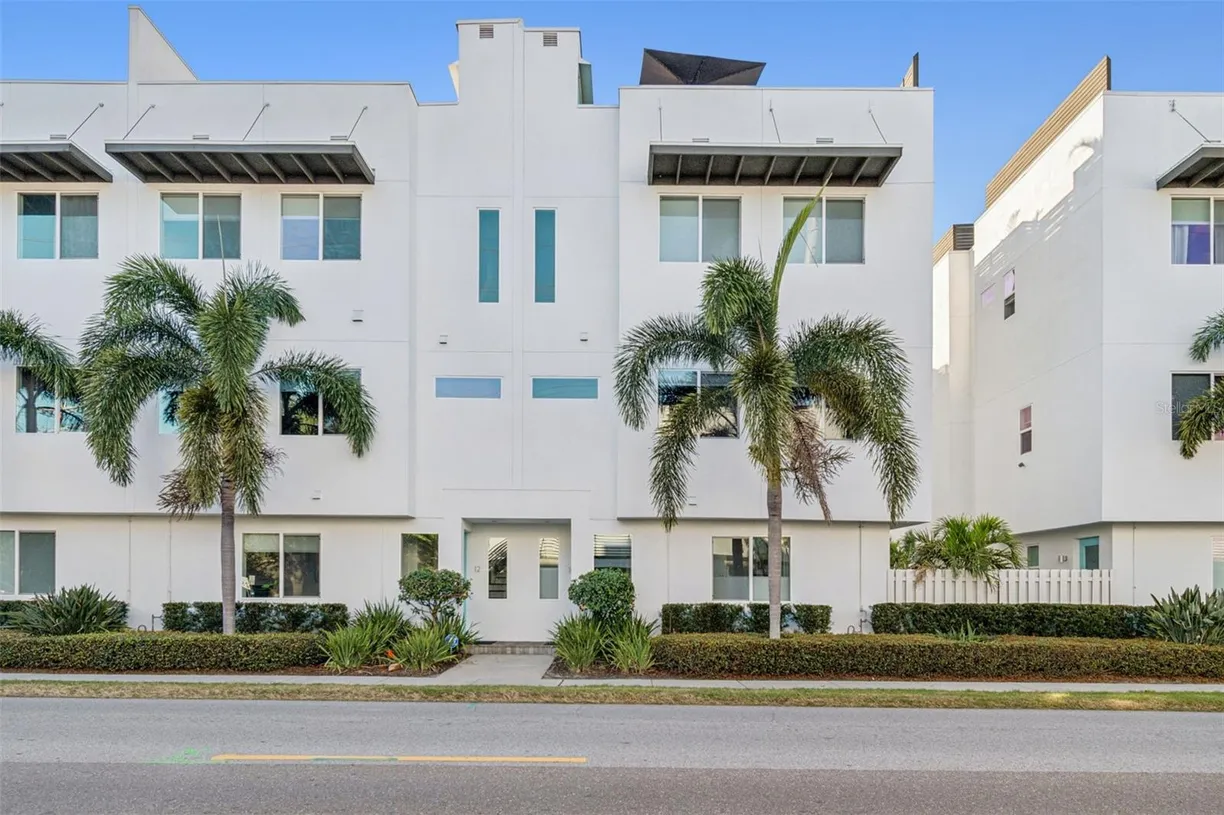 3100 W PAUL AVENUE #10, TAMPA, FL 33611 Property for sale