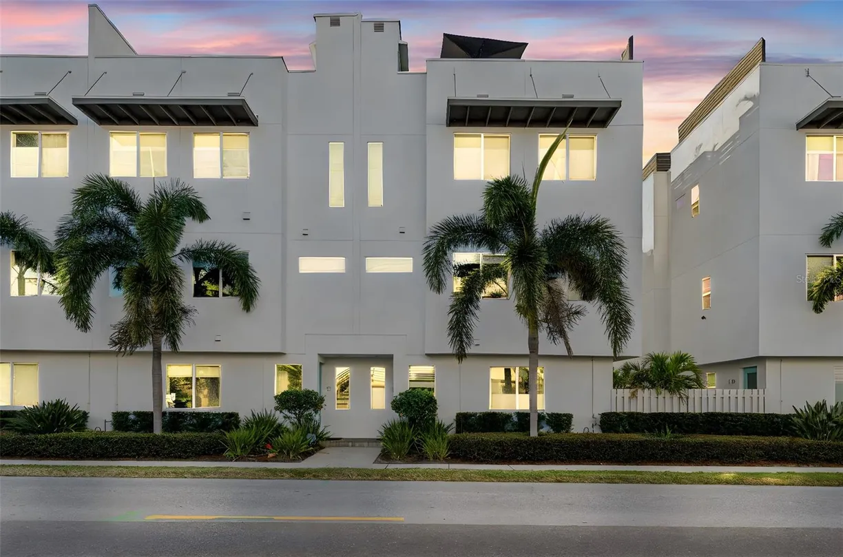 3100 W PAUL AVENUE #10, TAMPA, FL 33611 Property for sale