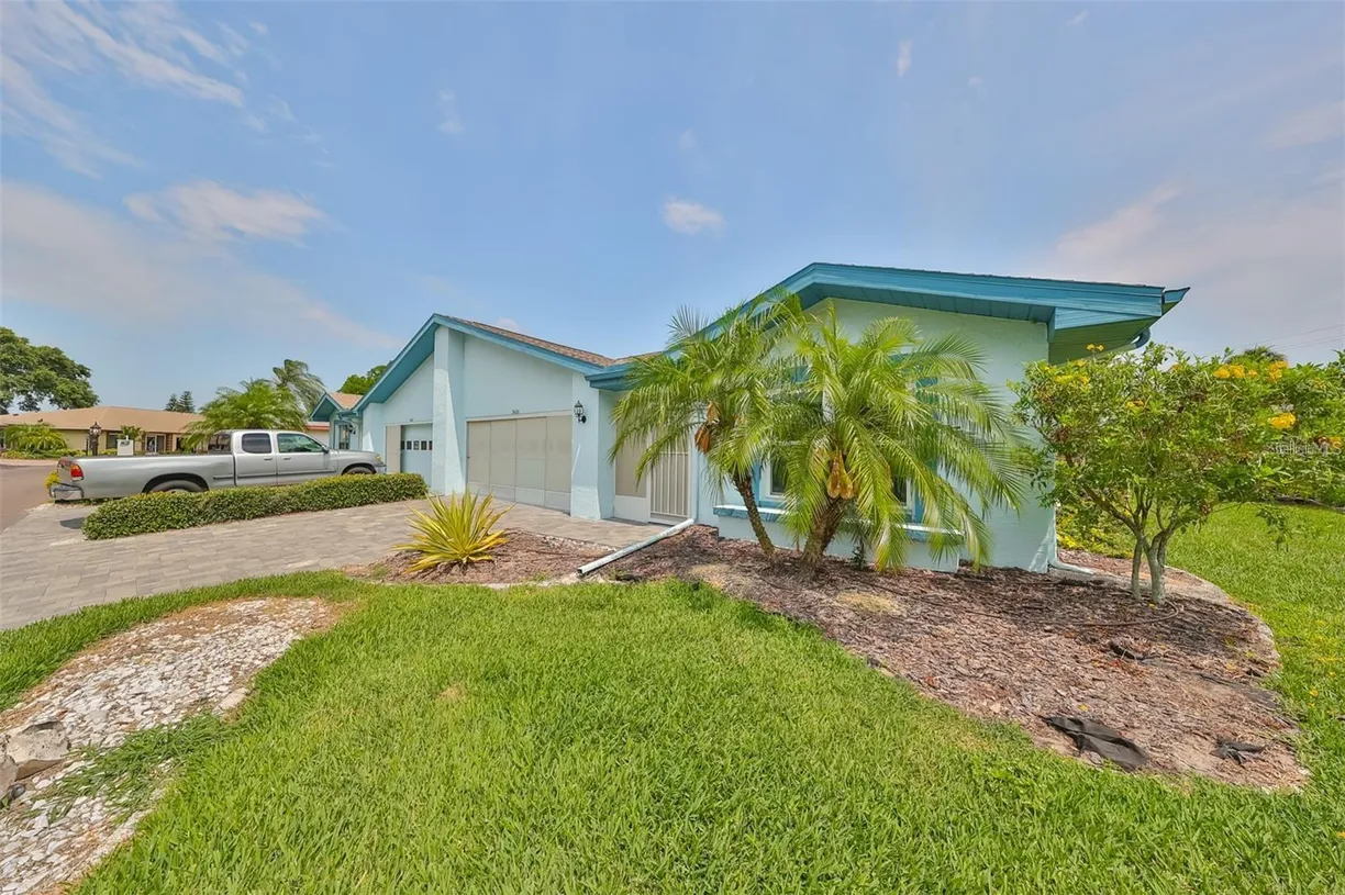 2620 LOCKSLEY STREET #261, SUN CITY CENTER, FL 33573 Property for sale