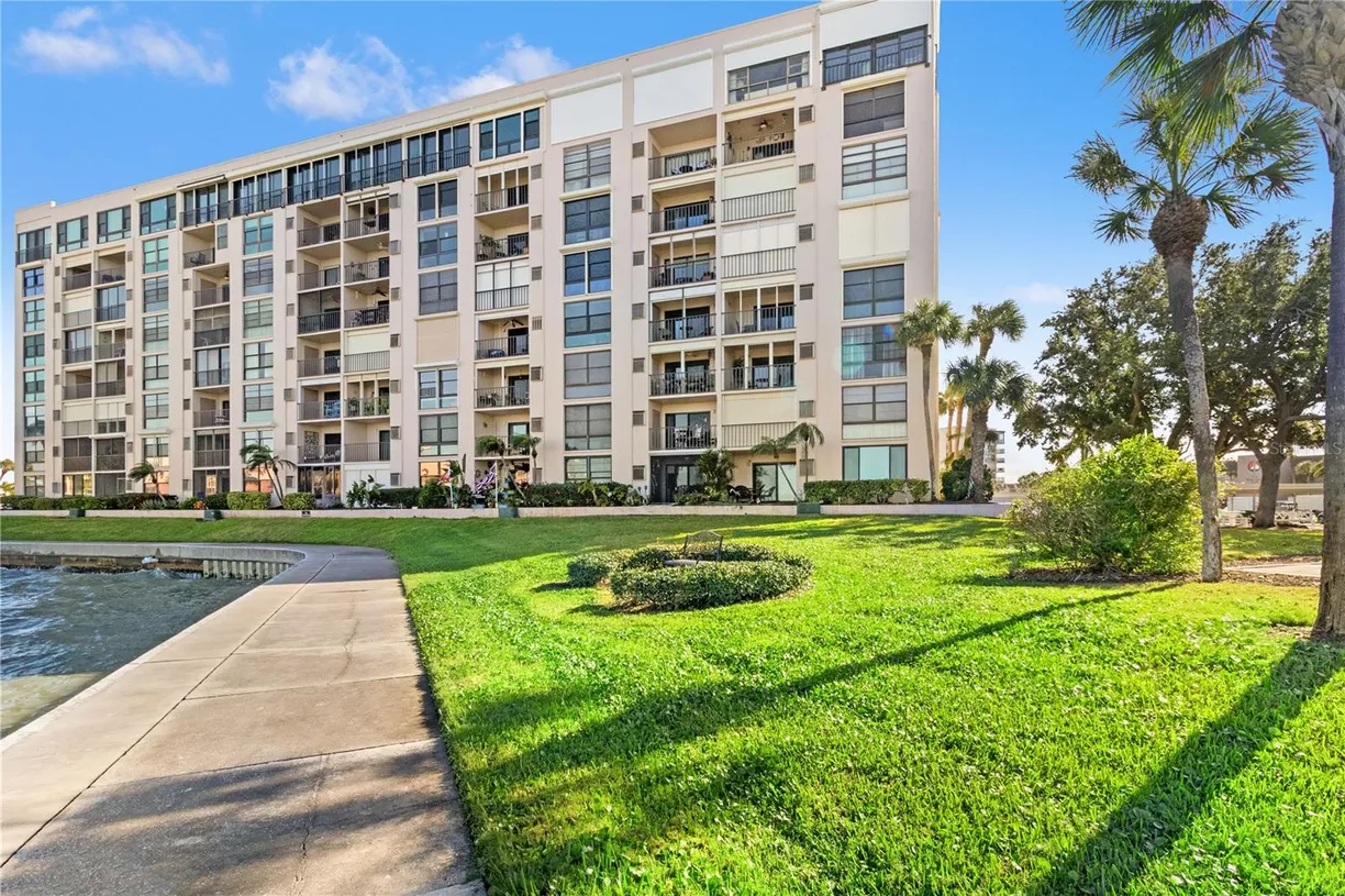 7700 SUN ISLAND DRIVE #203, SOUTH PASADENA, FL 33707 Property for sale