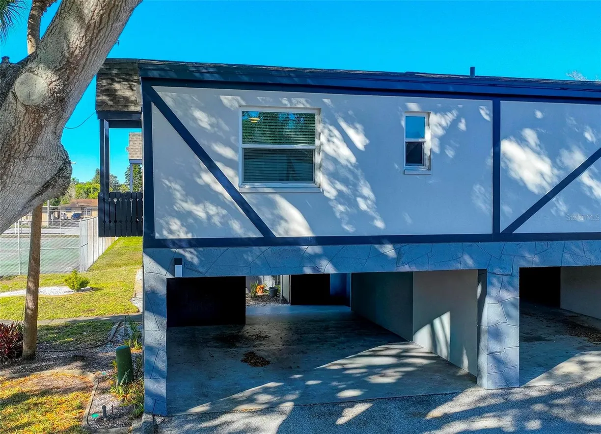 1126 KING ARTHUR COURT #418, DUNEDIN, FL 34698 Property for sale