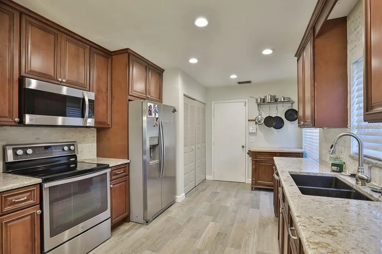 7920 GEORGE WASHINGTON LANE, TAMPA, FL 33637 Property for sale