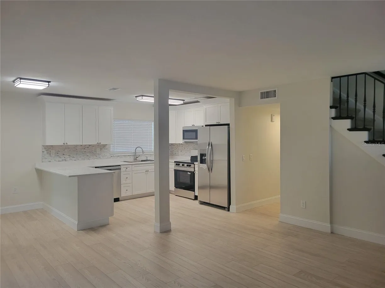 6412 WINGFOOT CIRCLE, TAMPA, FL 33634 Property for sale