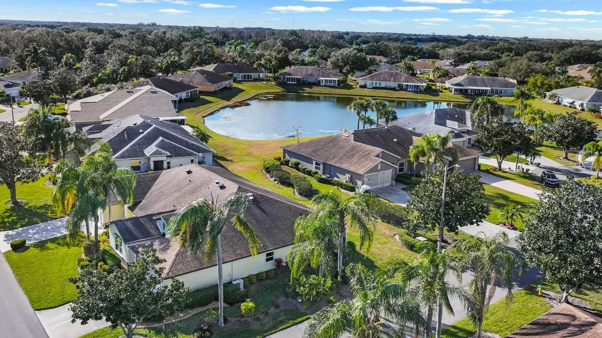 1025 NEW WINSOR LOOP #28, SUN CITY CENTER, FL 33573 Property for sale