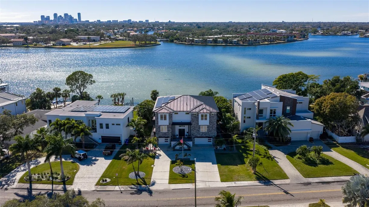 3830 SHORE ACRES BOULEVARD NE, ST PETERSBURG, FL 33703 Property for sale