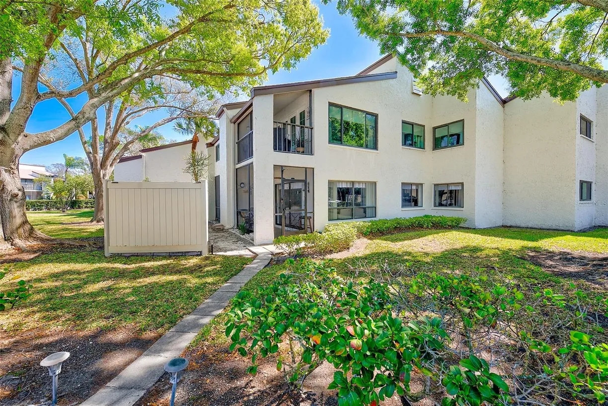 700 STARKEY ROAD #1216, LARGO, FL 33771 Property for sale