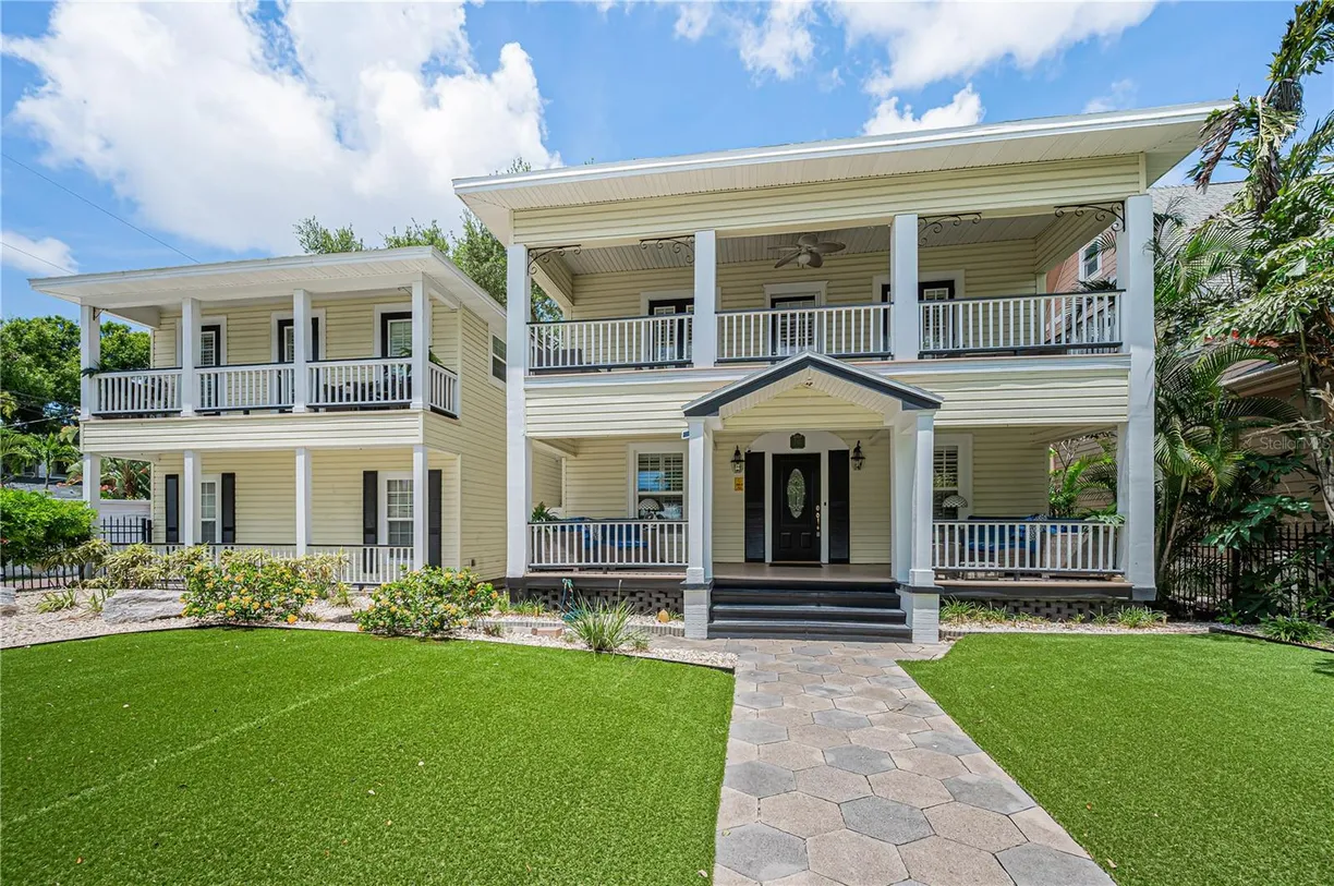 732 and 732 1/2 NE OAK STREET, ST PETERSBURG, FL 33701 Property for sale
