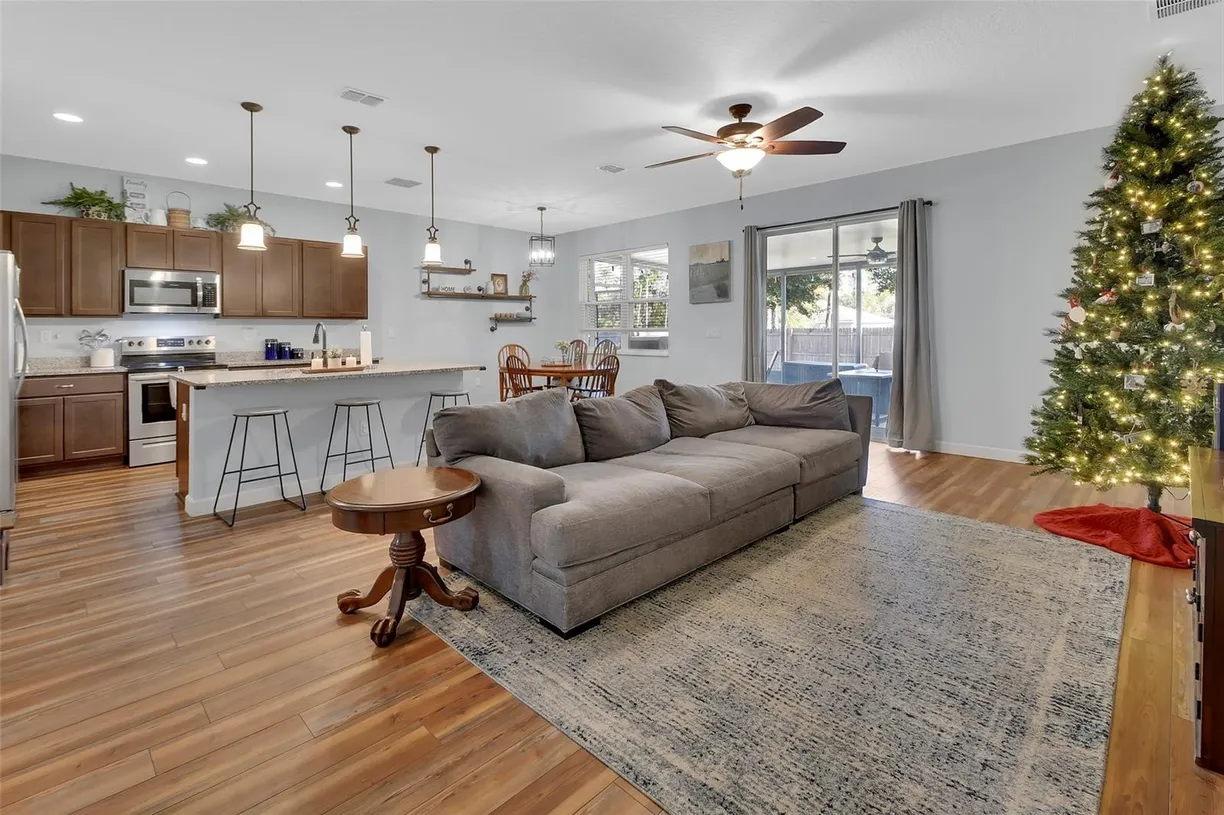 1635 6TH AVENUE, DELAND, FL 32724 Property for sale