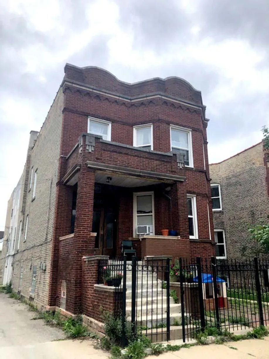 3715 W Belden Avenue #1F, Chicago, IL 60647 Property for rent