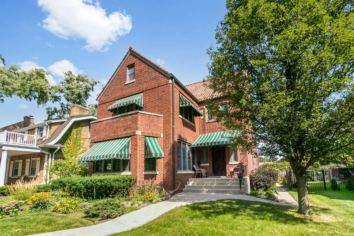 10337 S Hamilton Avenue, Chicago, IL 60643 Property for sale