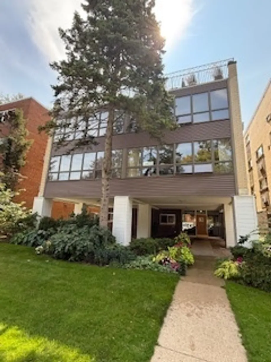 2726 Central Street #3D, Evanston, IL 60201 Property for sale