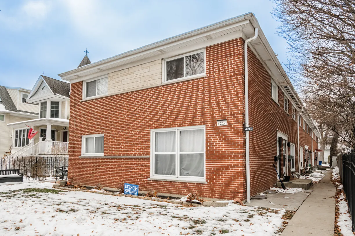 4216 N Kedvale Avenue #D, Chicago, IL 60641 Property for rent