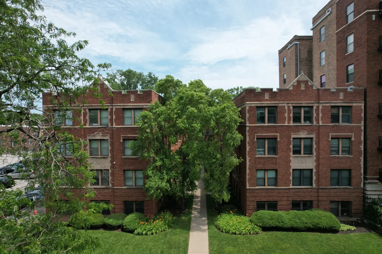 4523.5 S Drexel Boulevard #3W, Chicago, IL 60653 Property for sale